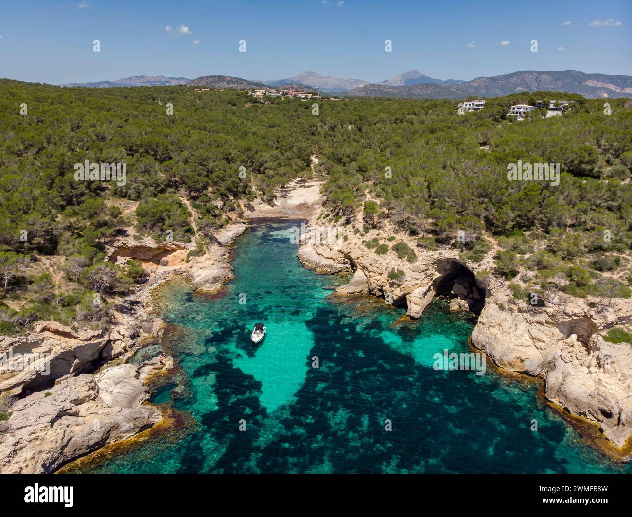 Arquitectura cap cap hi-res stock photography and images - Alamy