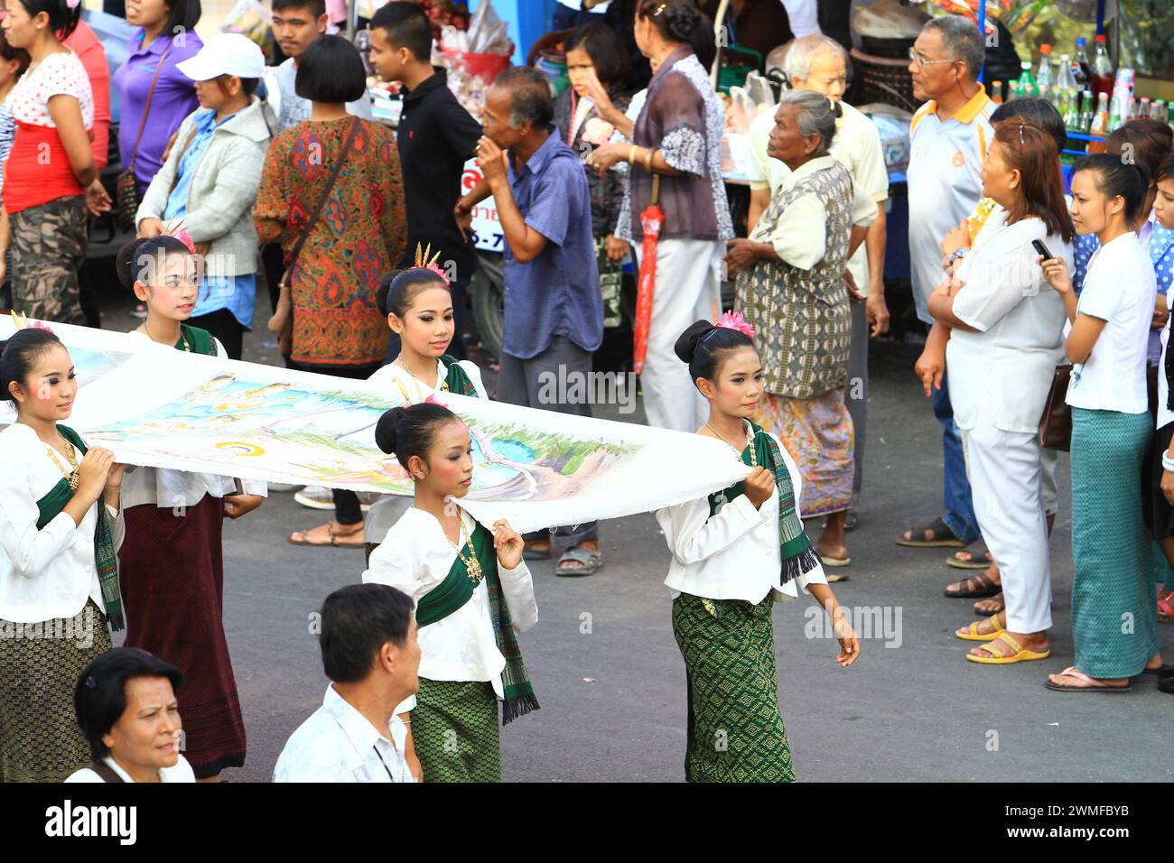 Makha puja parade hi-res stock photography and images - Alamy