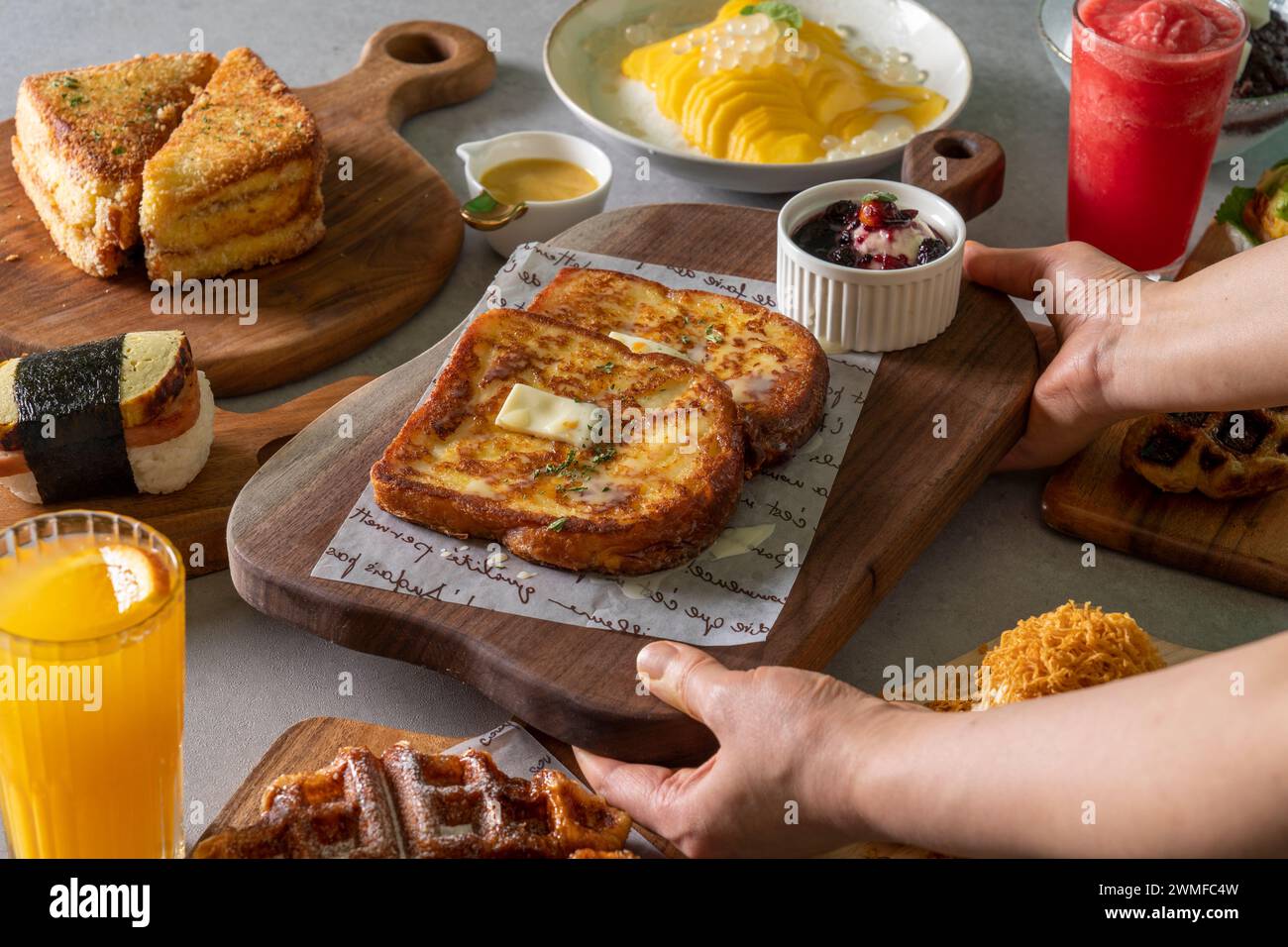 Korean food dish meal patbingsu, adzuki-bean ice dessert Hong Kong ...