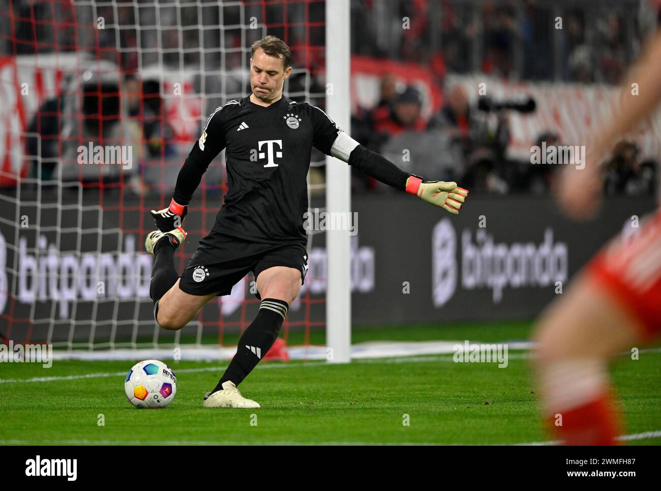 Goalkeeper Manuel Neuer FC Bayern Munich FCB (01) Action on the ball ...