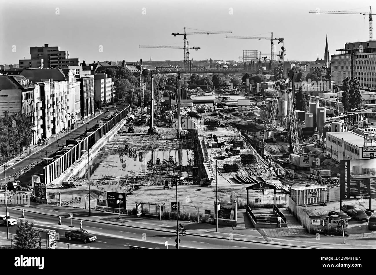 Large construction site in the centre of the city, March 1996 ...