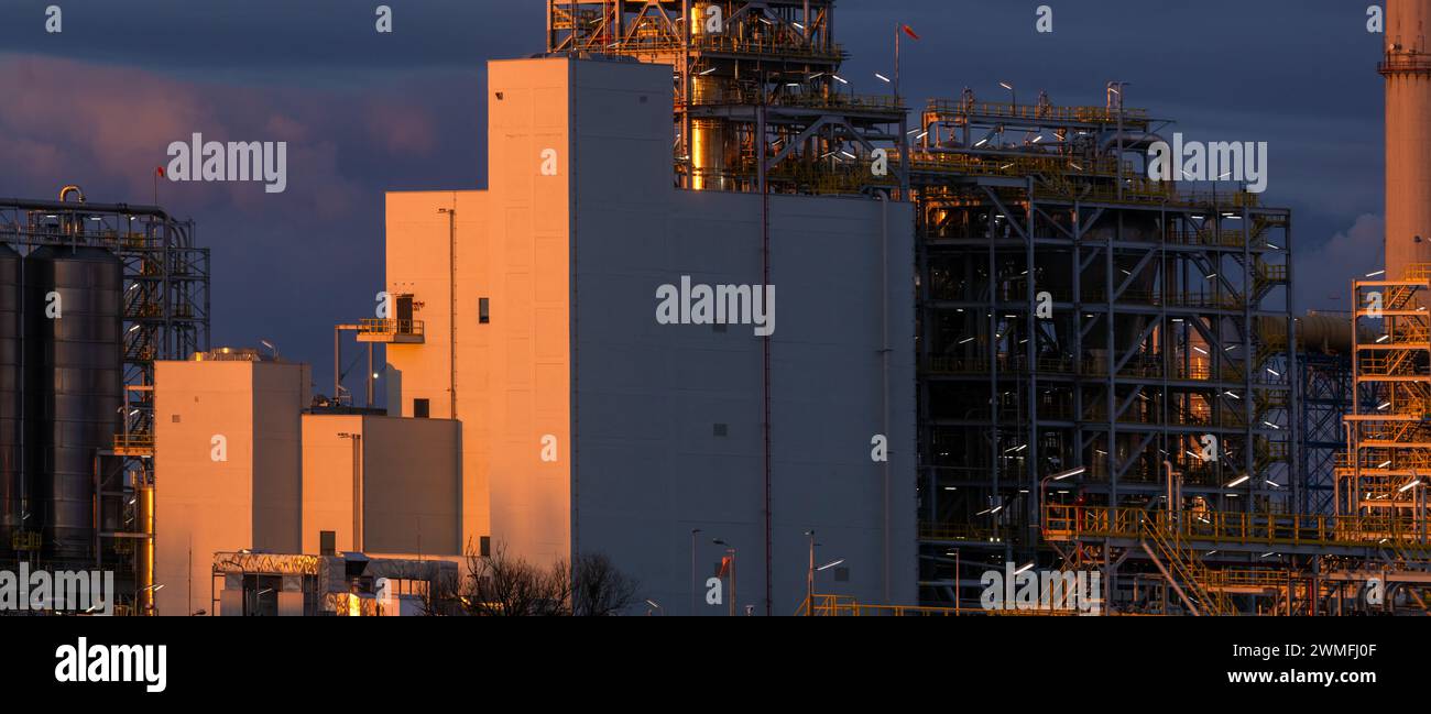 A modern, large polymer factory Stock Photo - Alamy