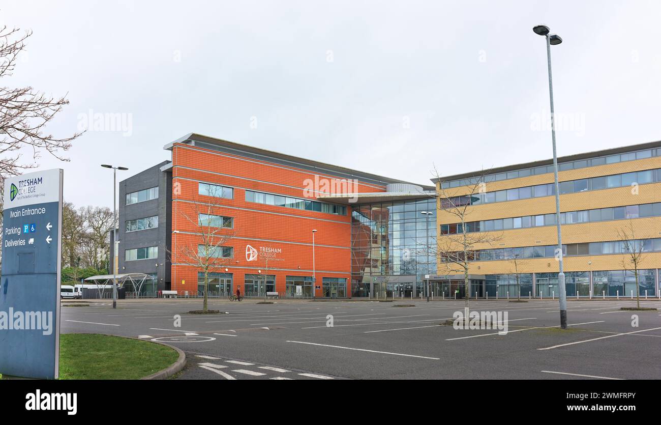 Bedford college group hi-res stock photography and images - Alamy