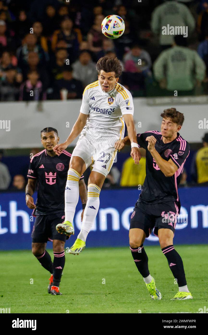LA Galaxy's Miguel Berry (C) and Inter Miami's Lawson Sunderland (R ...