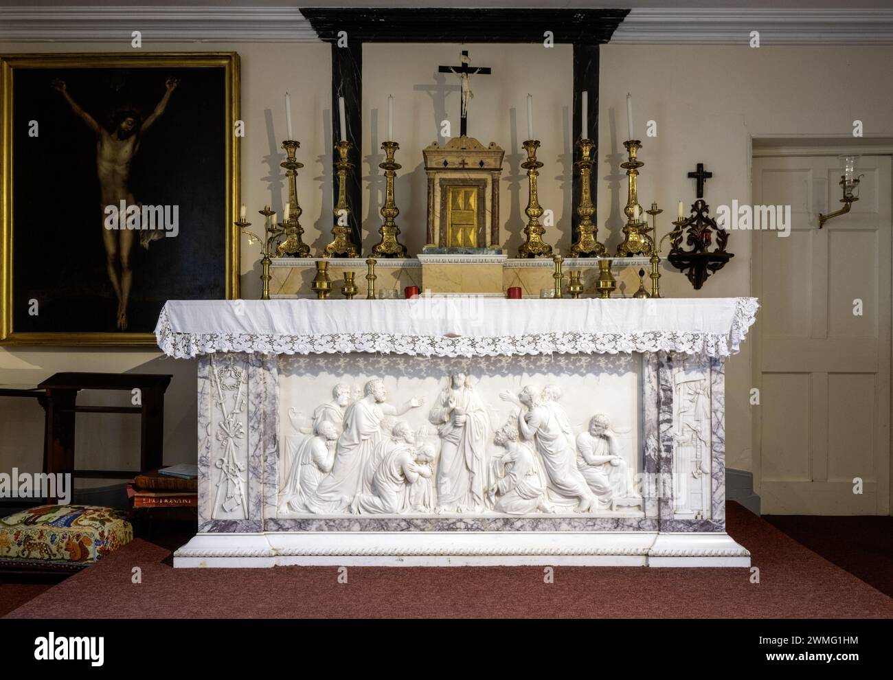 View of Altar in the chapel at Traquair House, Traquair, Innerleithen ...