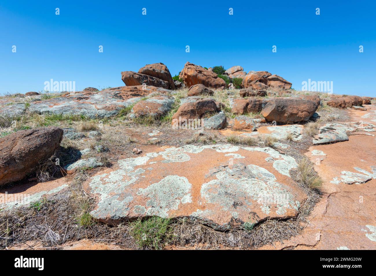 Amazing rock formations at Tcharkuldu Rock, Minnipa, Eyre Peninsula ...