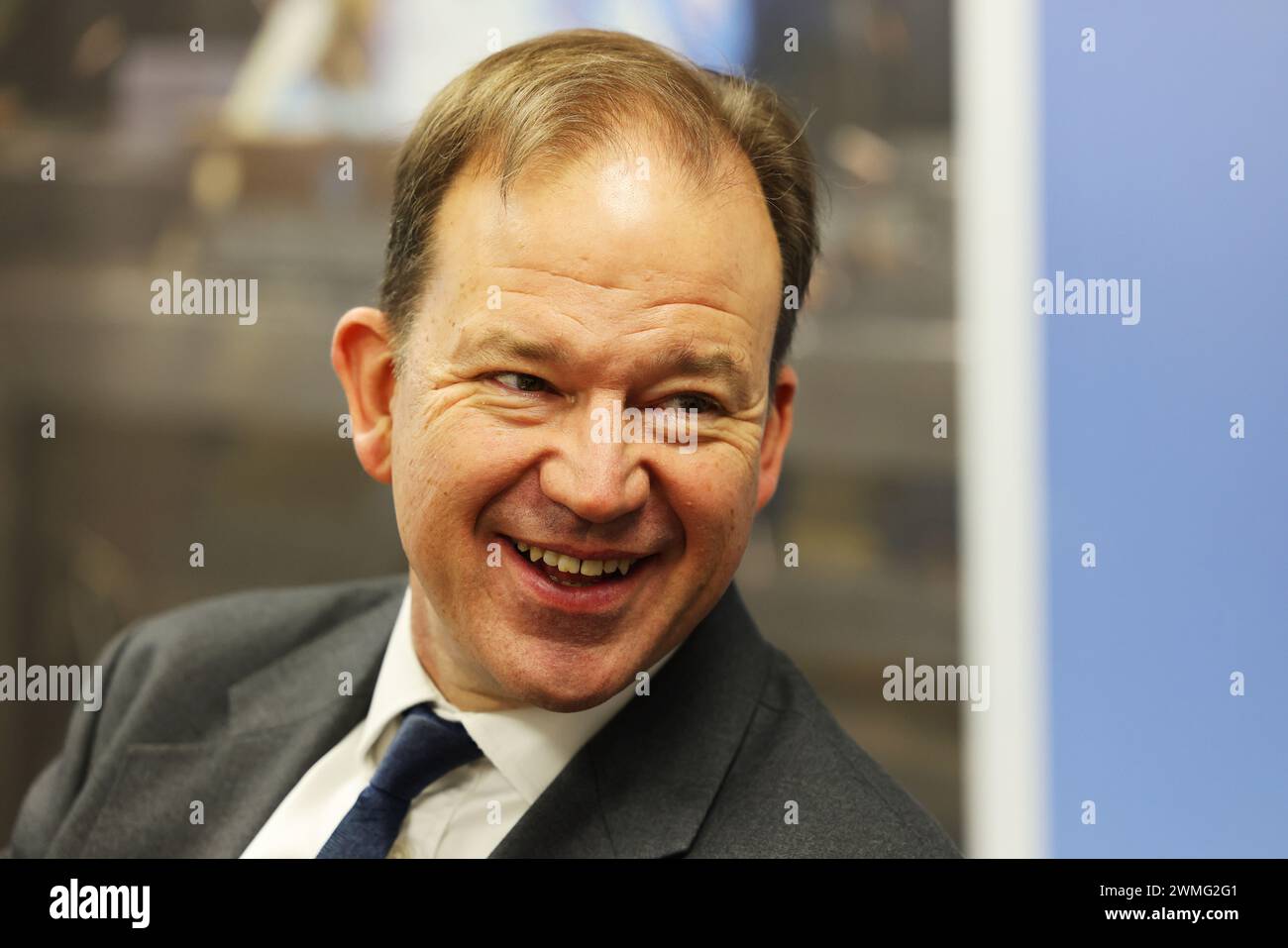 Published authot hi-res stock photography and images - Alamy