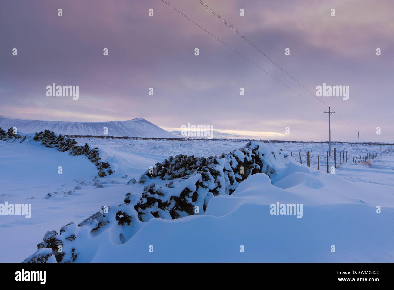 Icelandic power lines hi-res stock photography and images - Alamy