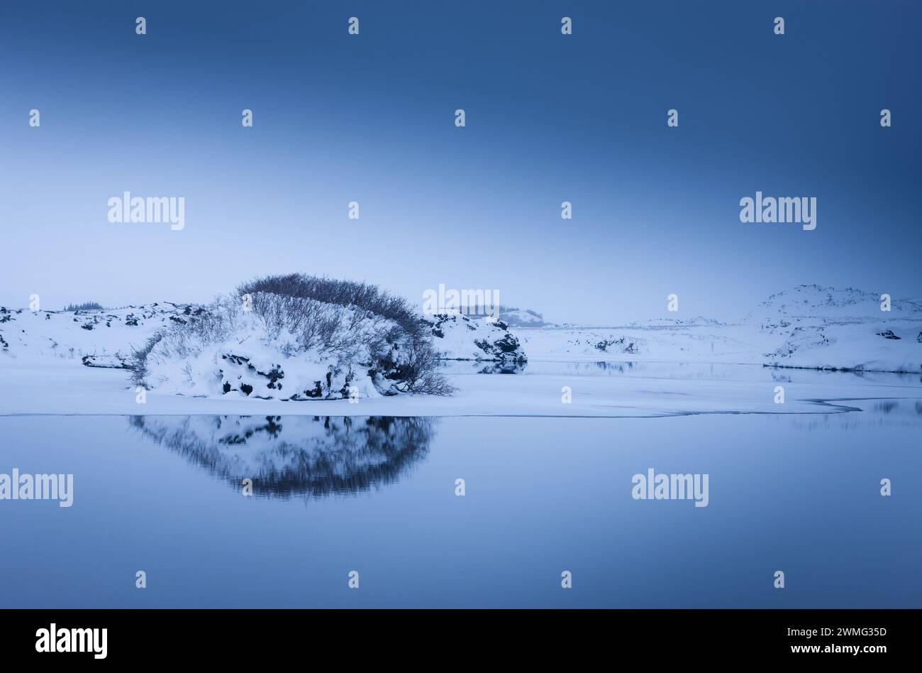 Water covered land hi-res stock photography and images - Alamy