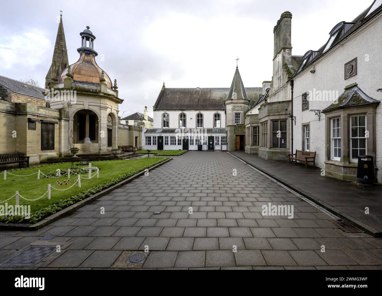 Peebles scotland war memorial hi-res stock photography and images - Alamy