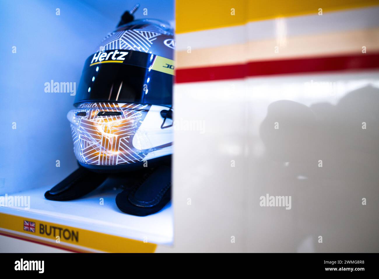 BUTTON Jenson (gbr), Hertz Team Jota, Porsche 963, helmet, casque ...