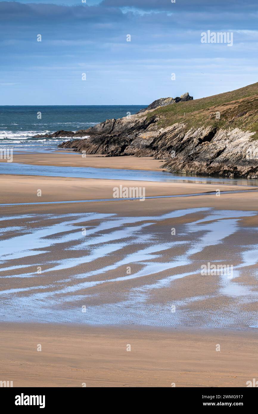 Low tide on Crantock Beach in Newquay in Cornwall in the UK Stock Photo ...