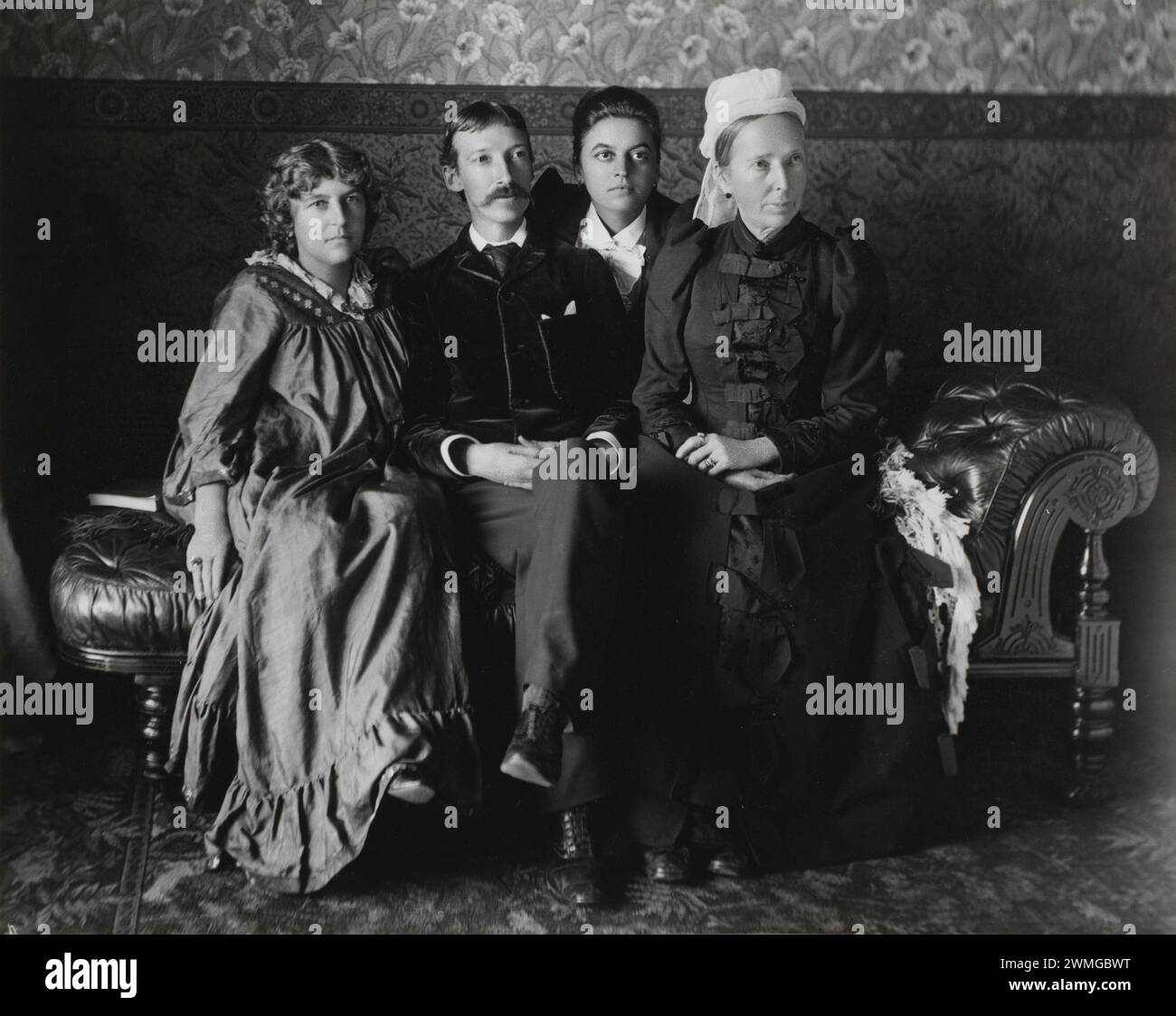 Robert louis stevenson and his wife hi-res stock photography and images ...
