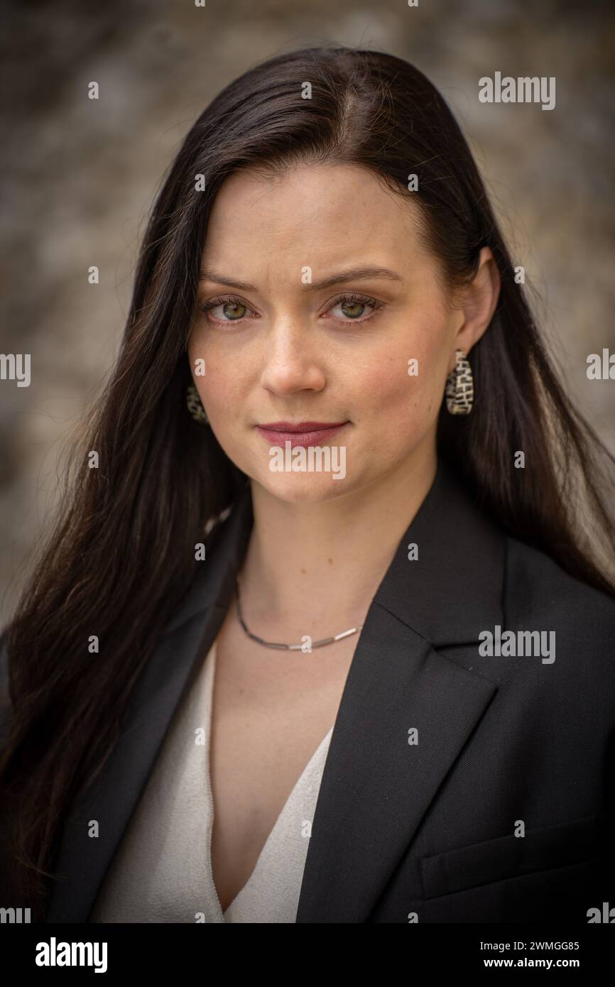 Midsomer murders fiona dolman hi-res stock photography and images - Alamy
