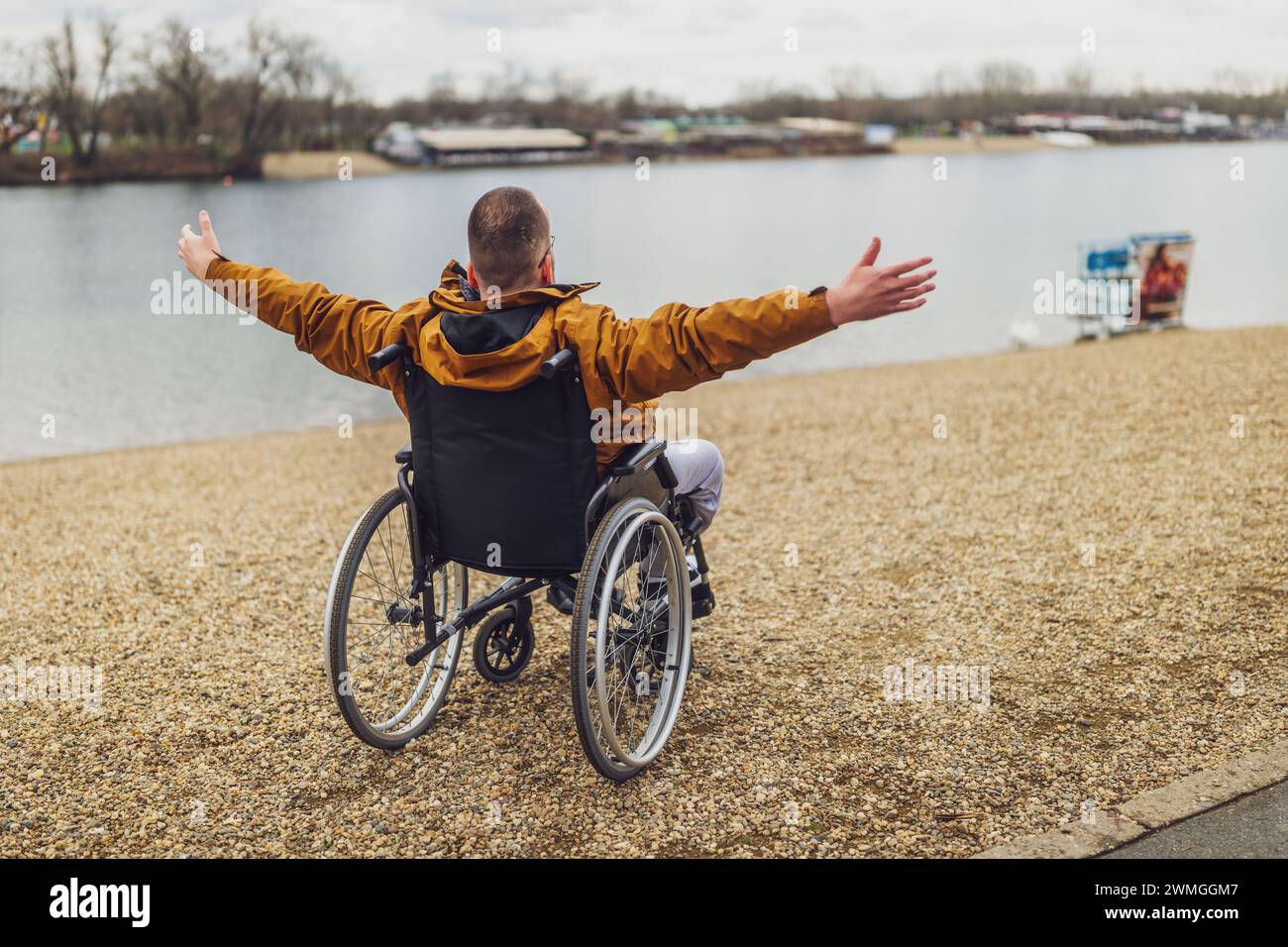 Outdoor activity for disabled hi-res stock photography and images - Alamy