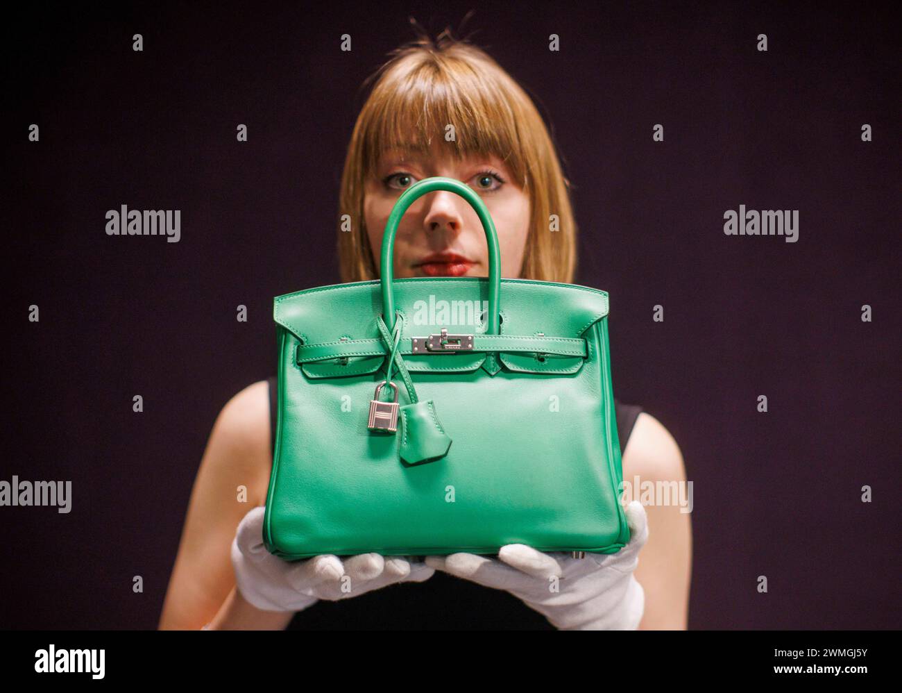 London, UK. 26th Feb, 2024. Press preview of the Designer Handbags and ...