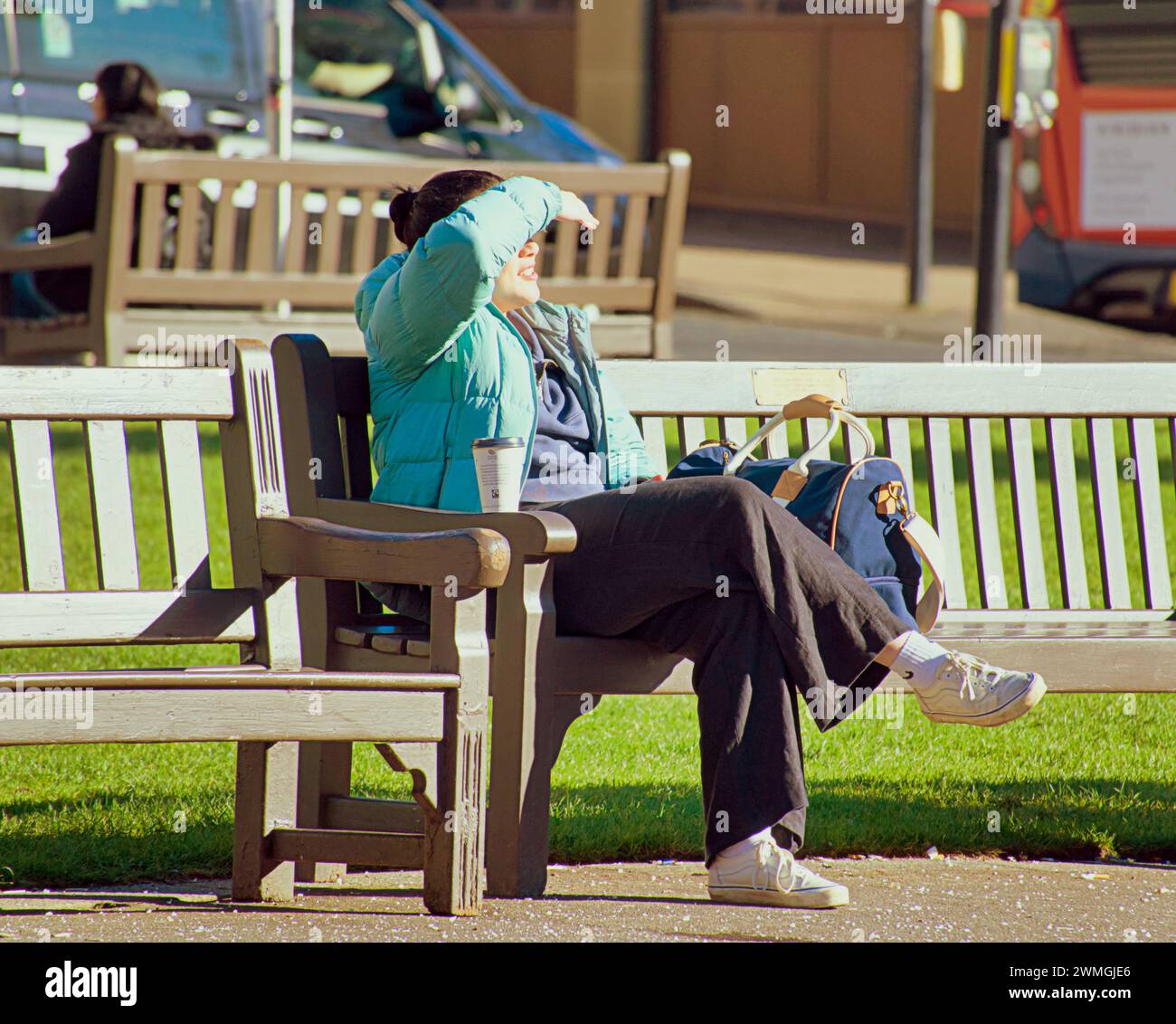 Glasgow, Scotland, UK. 26th February, 2024. UK Weather: Warm day saw ...