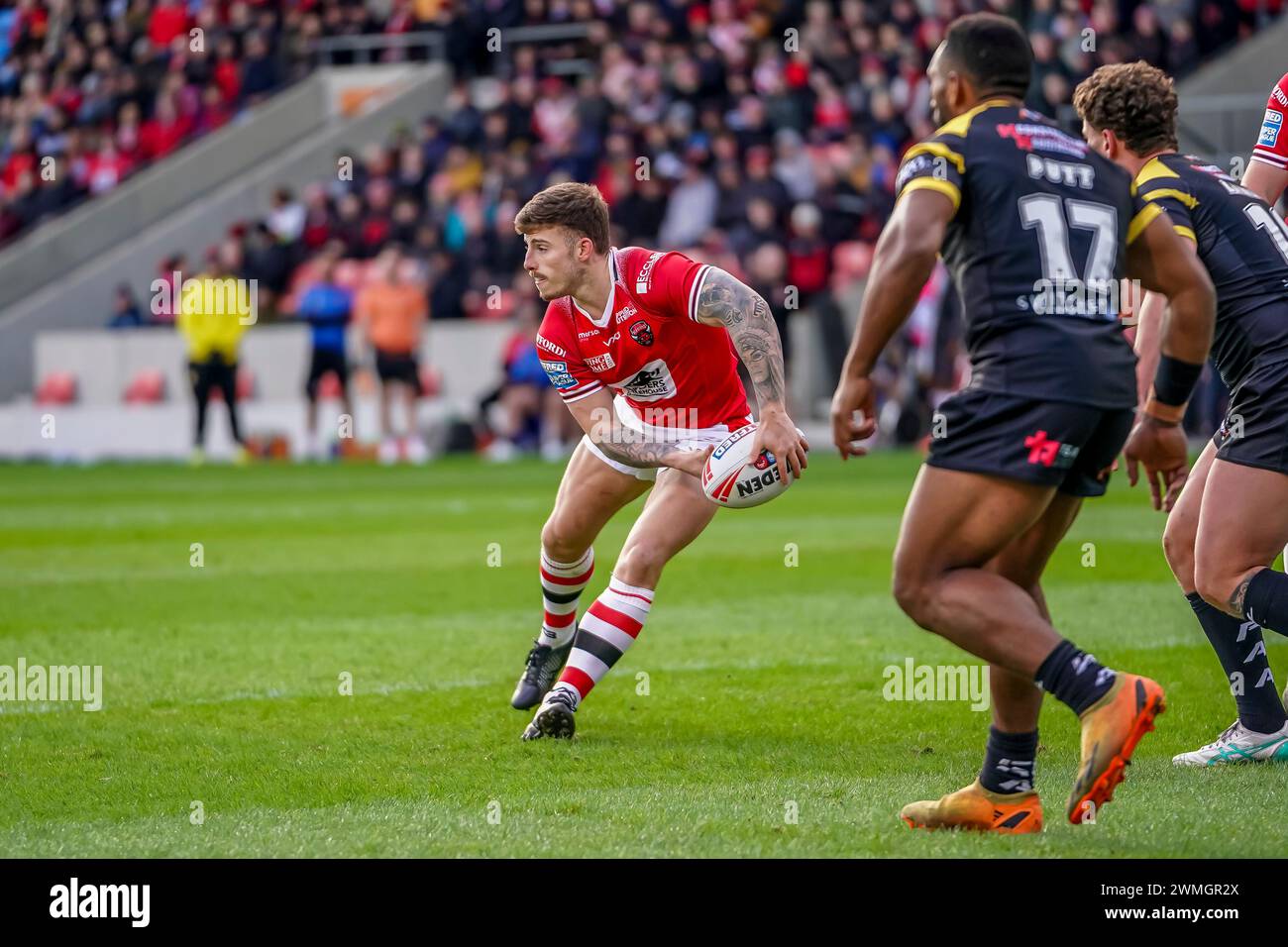 Alpha mate hi-res stock photography and images - Alamy