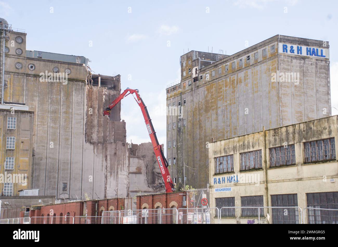 Demolition project hi-res stock photography and images - Alamy