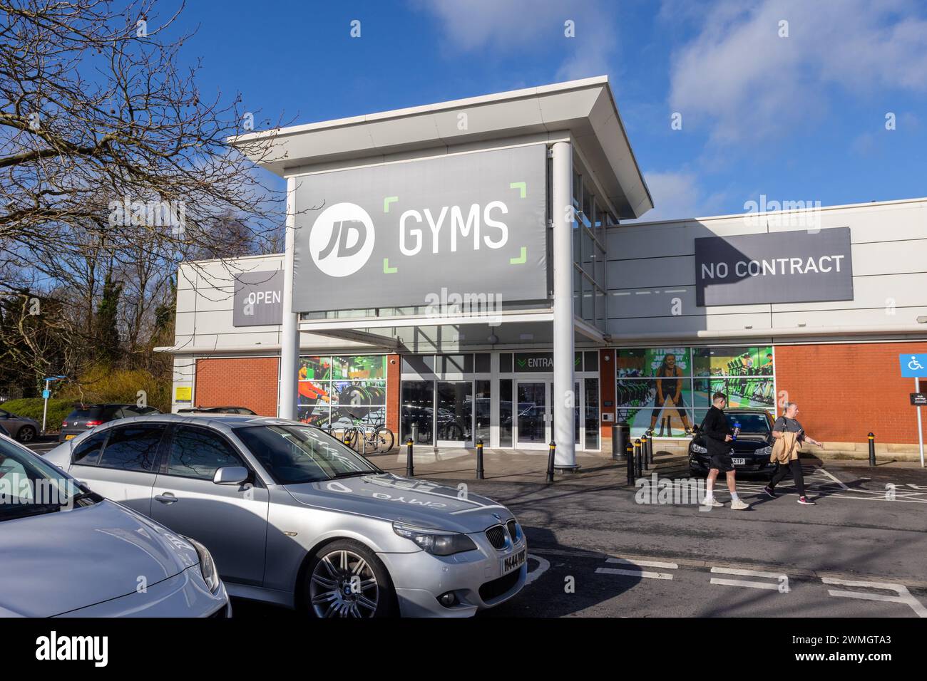 Prestige retail store hi-res stock photography and images - Alamy