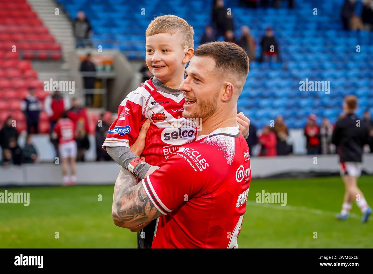 Super son hi-res stock photography and images - Alamy