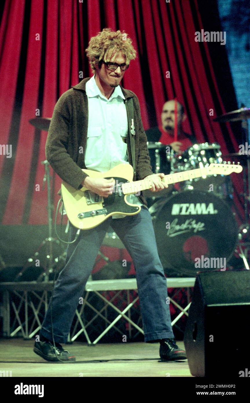 2000 foto hi-res stock photography and images - Alamy