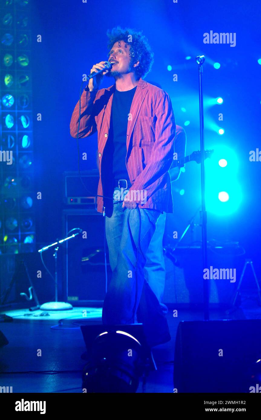 Niccolo fabi live concert hi-res stock photography and images - Alamy