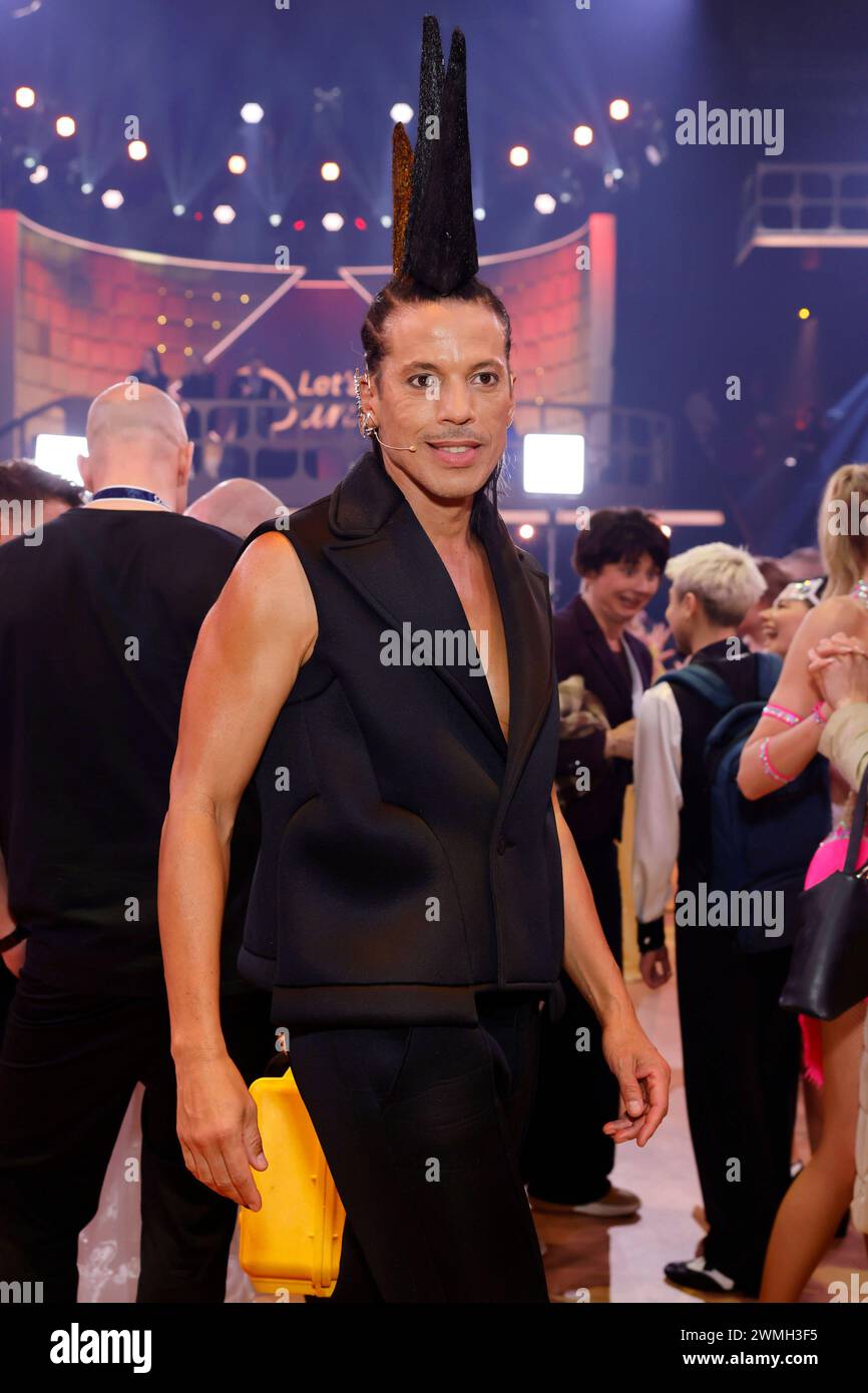 Juror Jorge Gonzalez bei der 17. Staffel der RTL-Tanzshow Let s Dance ...