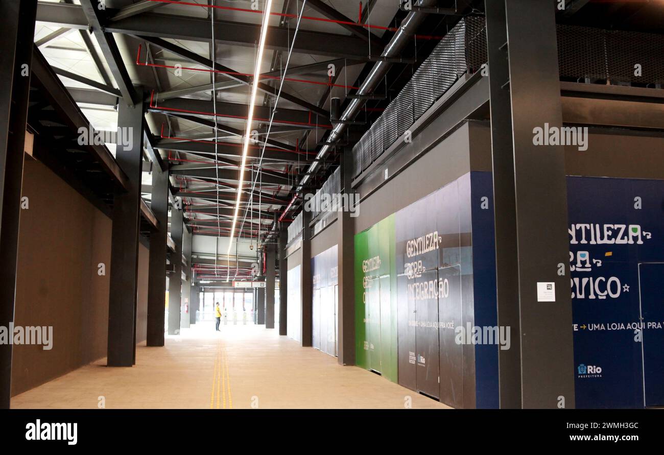Rio bus terminal hi-res stock photography and images - Alamy