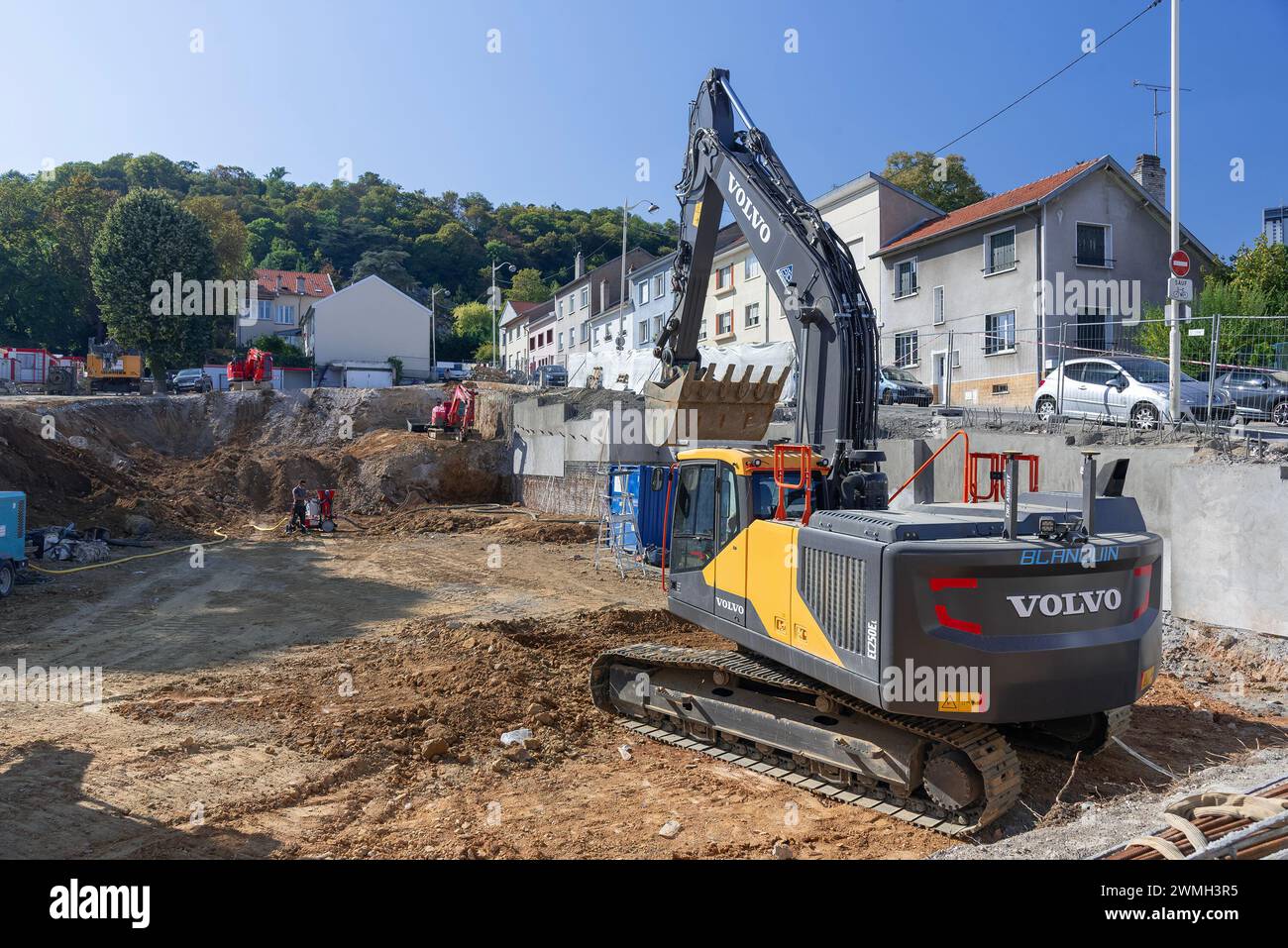 Volvo ec250 hi-res stock photography and images - Alamy