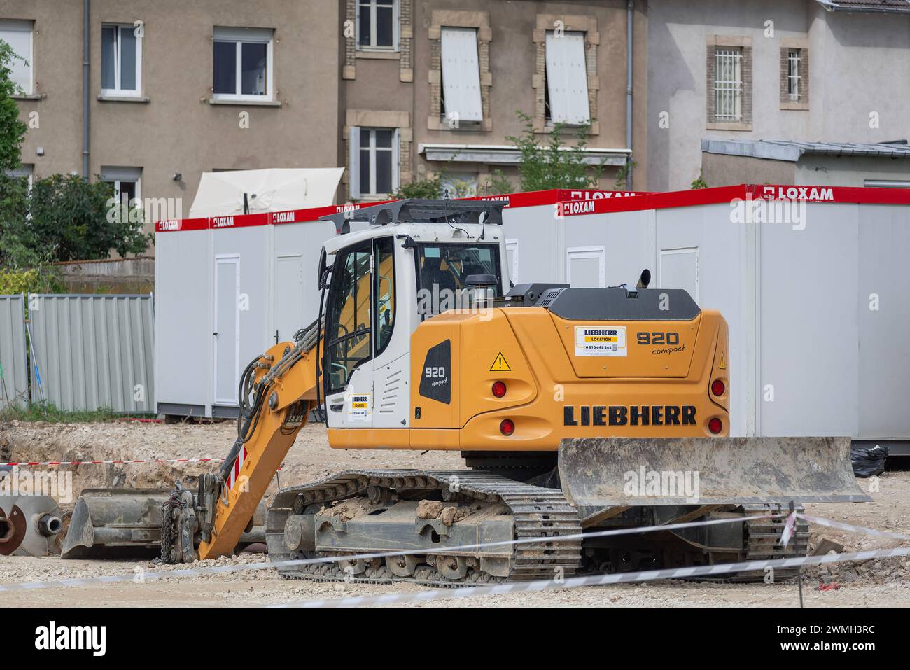 Liebherr r 920 compact hi-res stock photography and images - Alamy