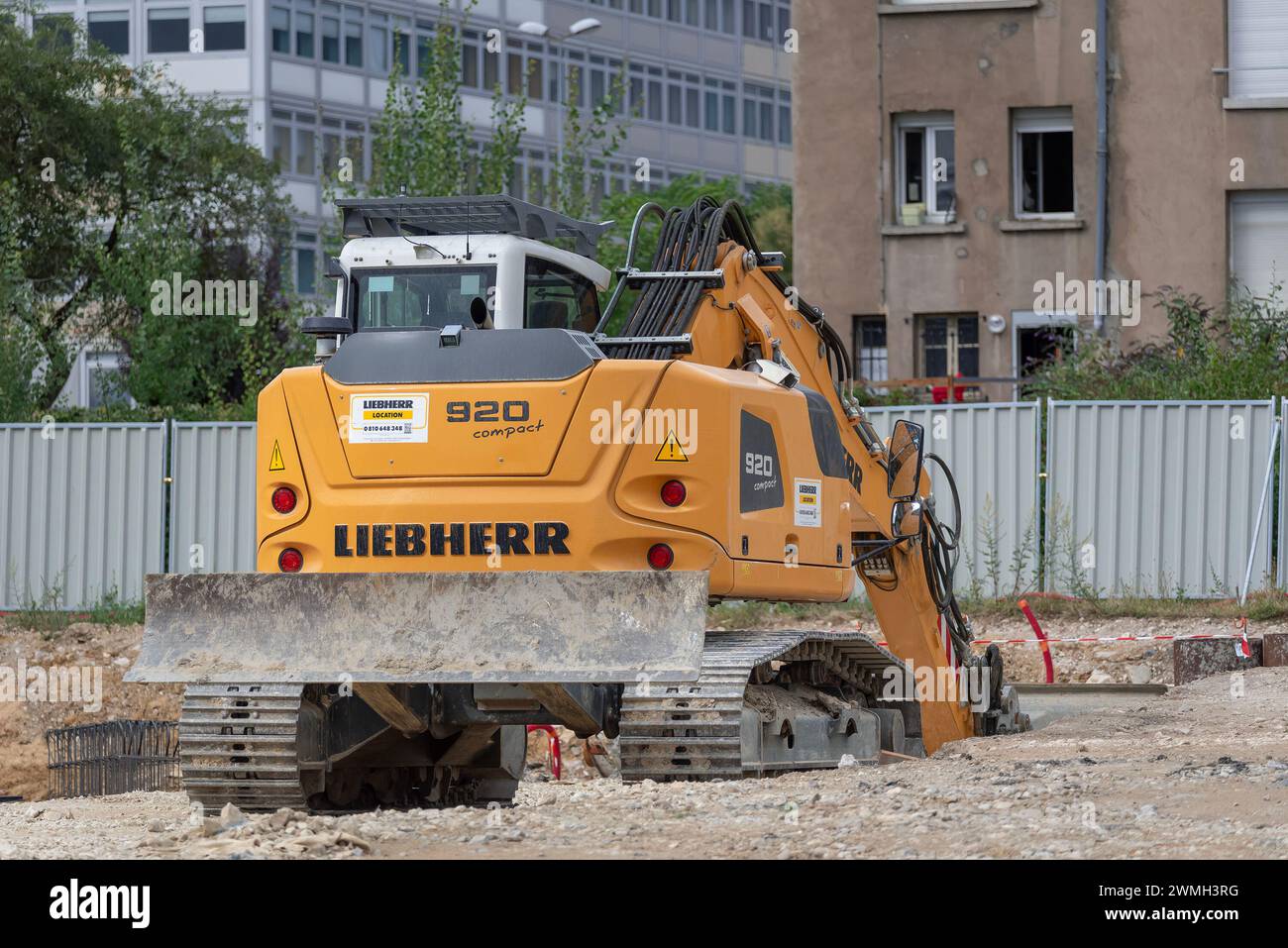 Liebherr r 920 compact hi-res stock photography and images - Alamy