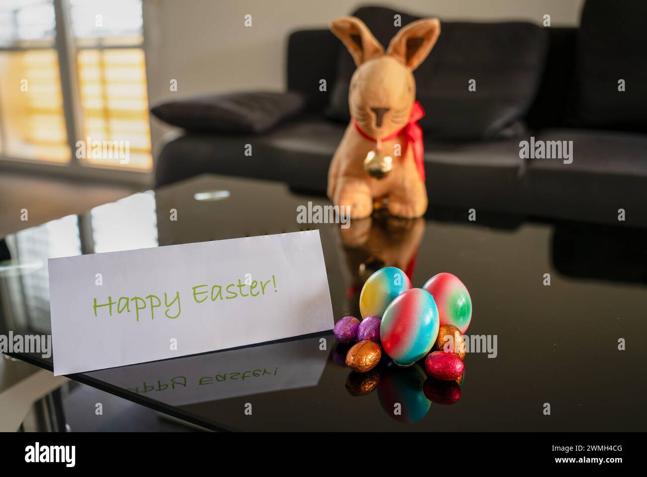 Happy easter standee hi-res stock photography and images - Alamy