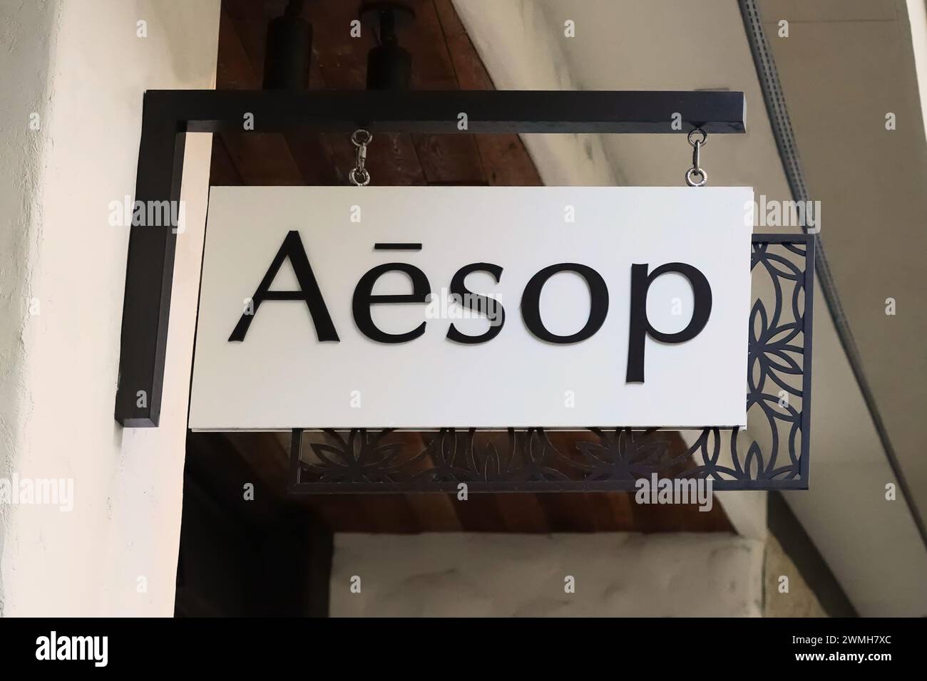 Aesop soap hi-res stock photography and images - Alamy