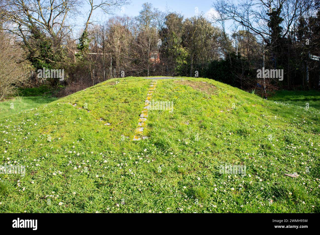 Anglo saxon burial chamber hi-res stock photography and images - Alamy