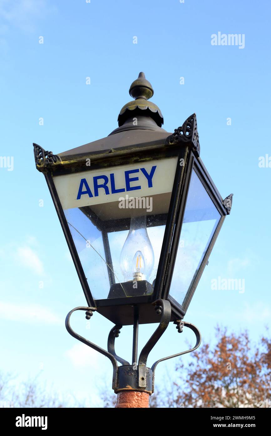 Railway platform lamp hi-res stock photography and images - Alamy