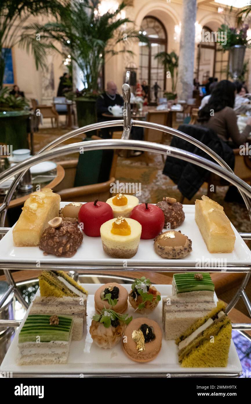 The Palm Court located in the heart of the Plaza Hotel features a high ...