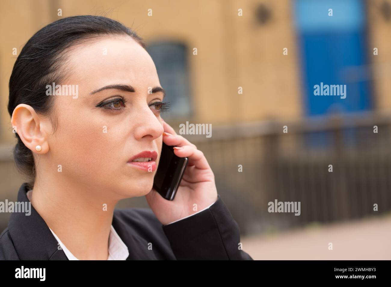 Serious lifestyle hi-res stock photography and images - Alamy