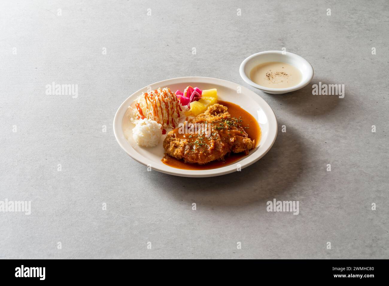 Korean food dish Shrimp Alio Olio Egg bacon cream pasta Egg bacon cream ...