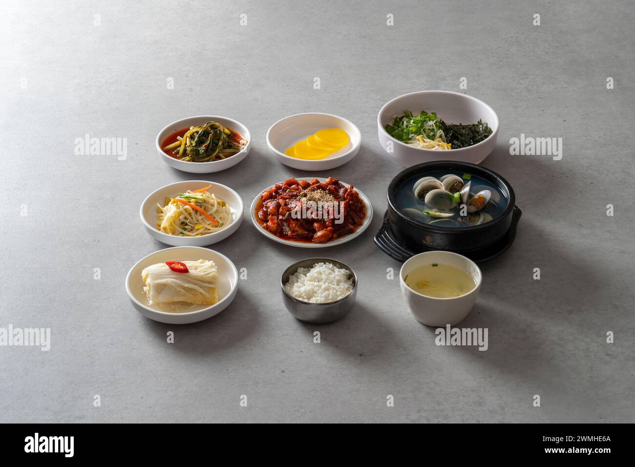 Yeonpotang, raw octopus, stir-fried iron plate, stir-fried raw octopus ...