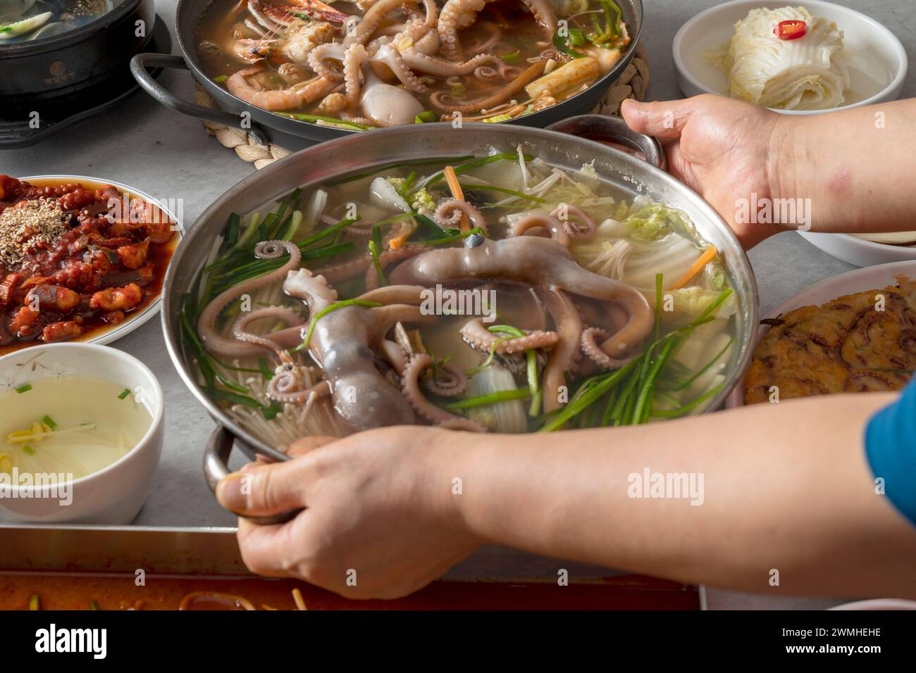 Octopus seafood pancake hi-res stock photography and images - Alamy