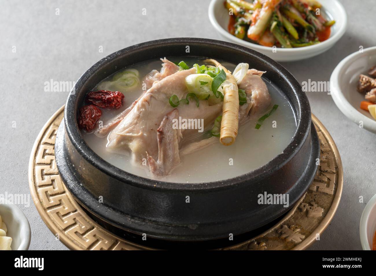 Soupe au poulet hi-res stock photography and images - Alamy