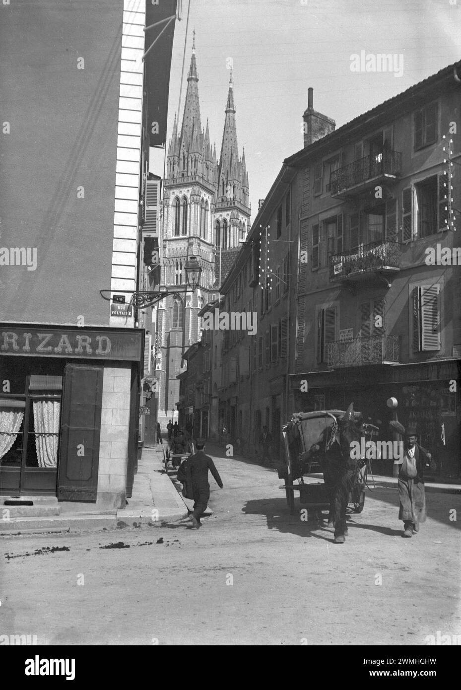 People picture from the 19th century hi-res stock photography and ...