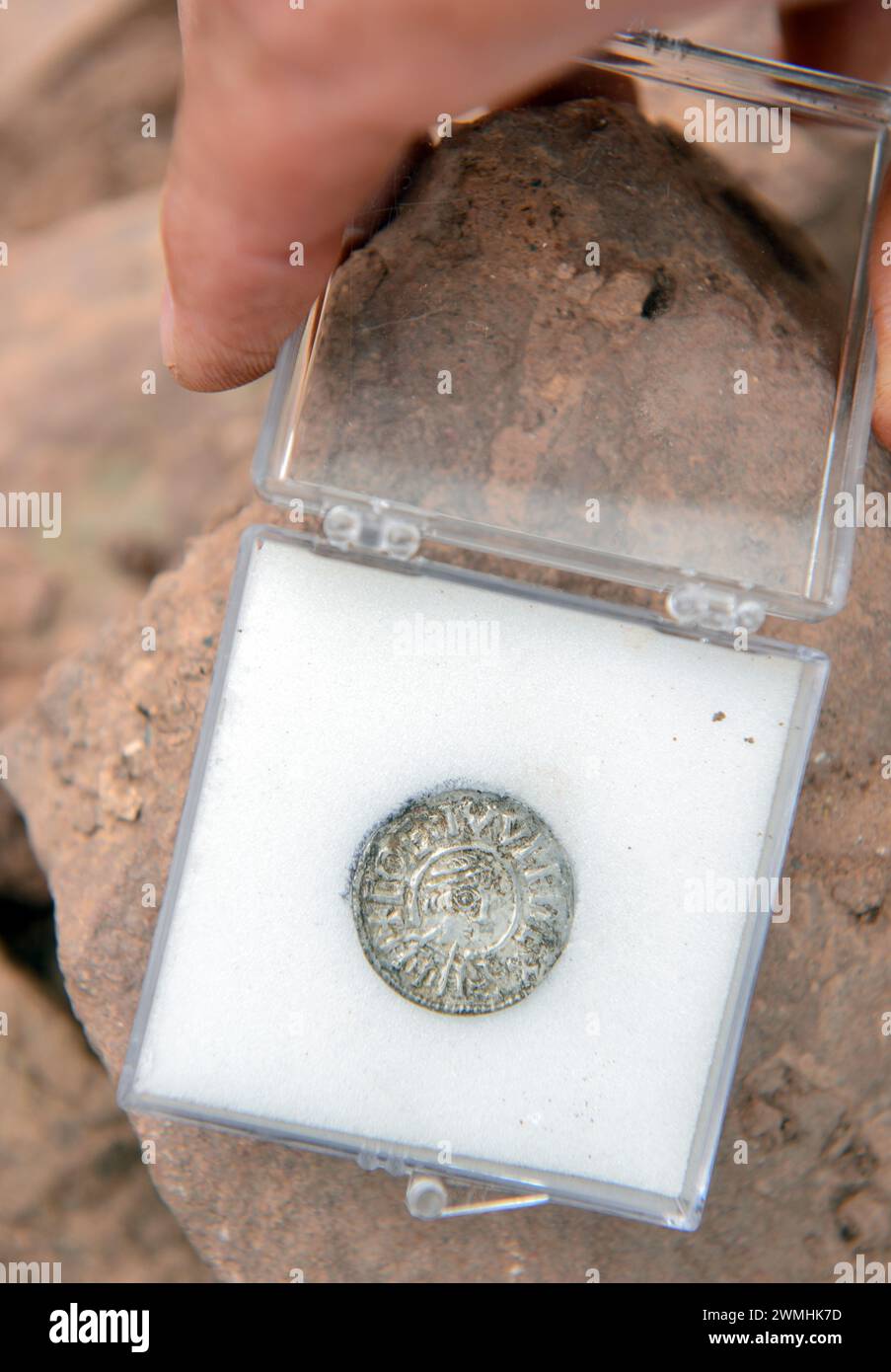 Anglo saxon coin alfred the great hi-res stock photography and images - Alamy