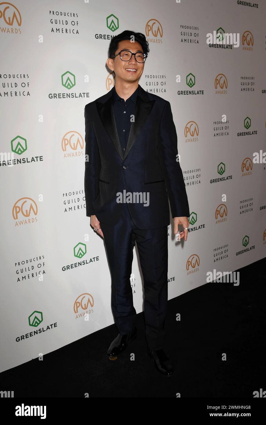 HOLLYWOOD, CALIFORNIA - FEBRUARY 25: Lee Sung Jin attends the 35th ...