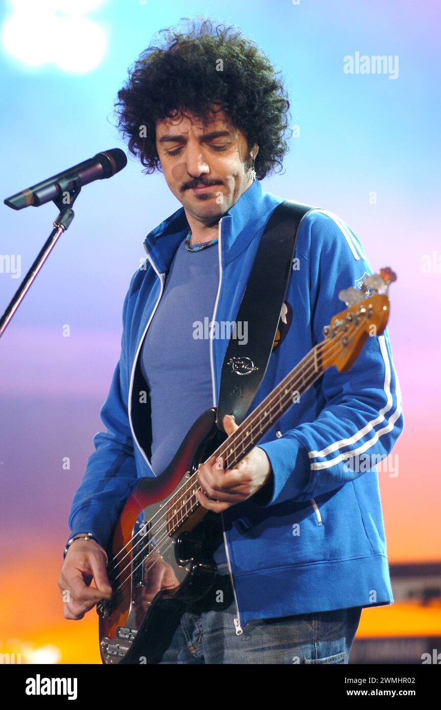 Max gazze festivalbar hi-res stock photography and images - Alamy