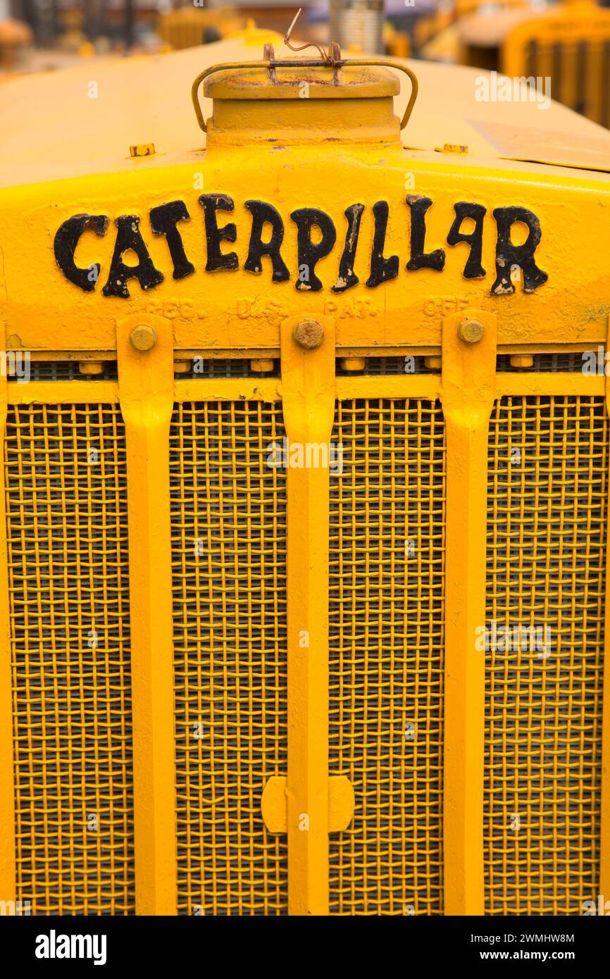 Caterpillar grill, Great Oregon Steam-Up, Antique Powerland, Brooks ...