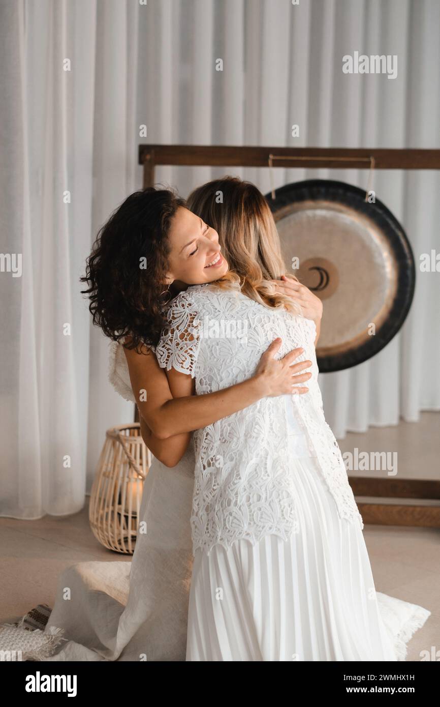 Womens group therapy hi-res stock photography and images - Alamy