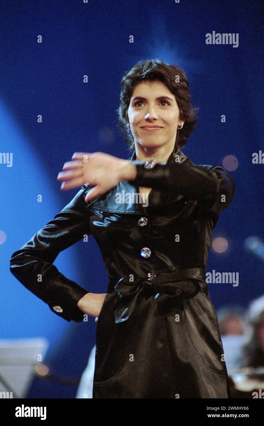 Bologna Italy 27/04/1995: Giorgia, Italian singer, during the musical ...