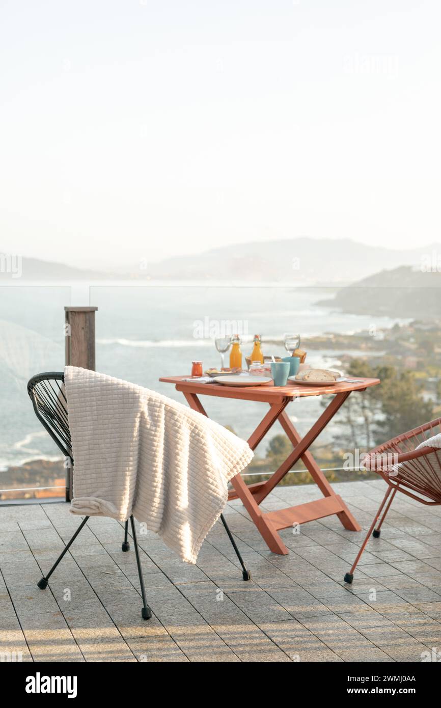 Destination table setup hi-res stock photography and images - Alamy